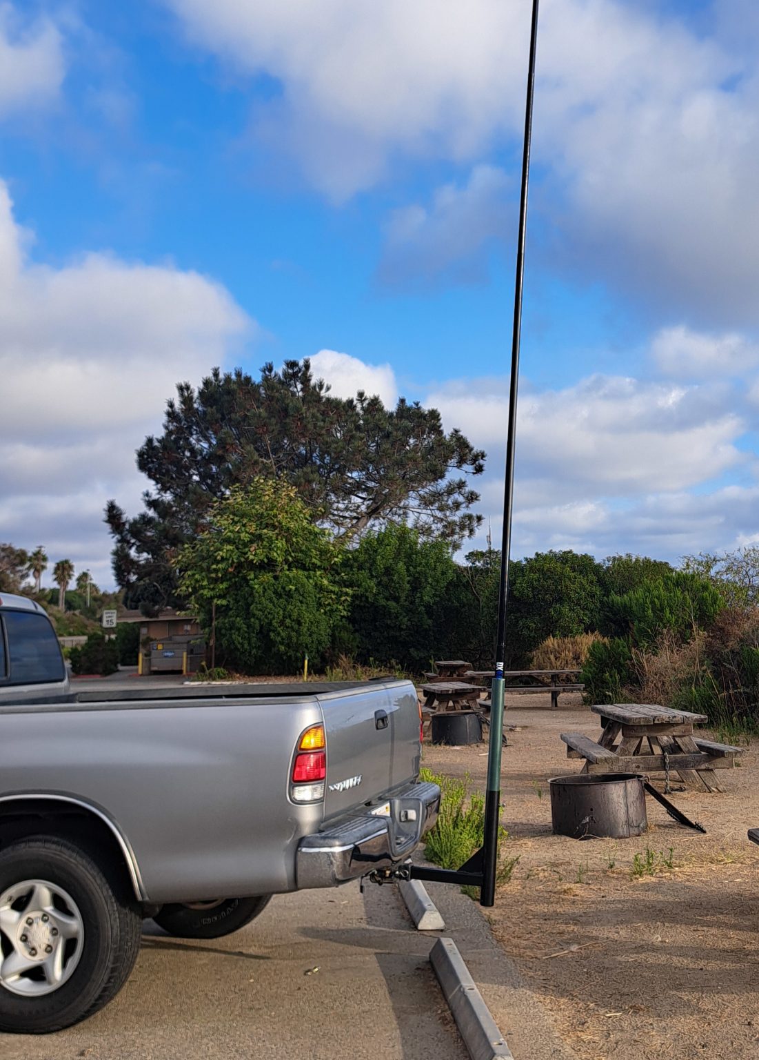 Trailer Hitch Antenna Mast Mount – Ham Radio Adventures with N1SPW