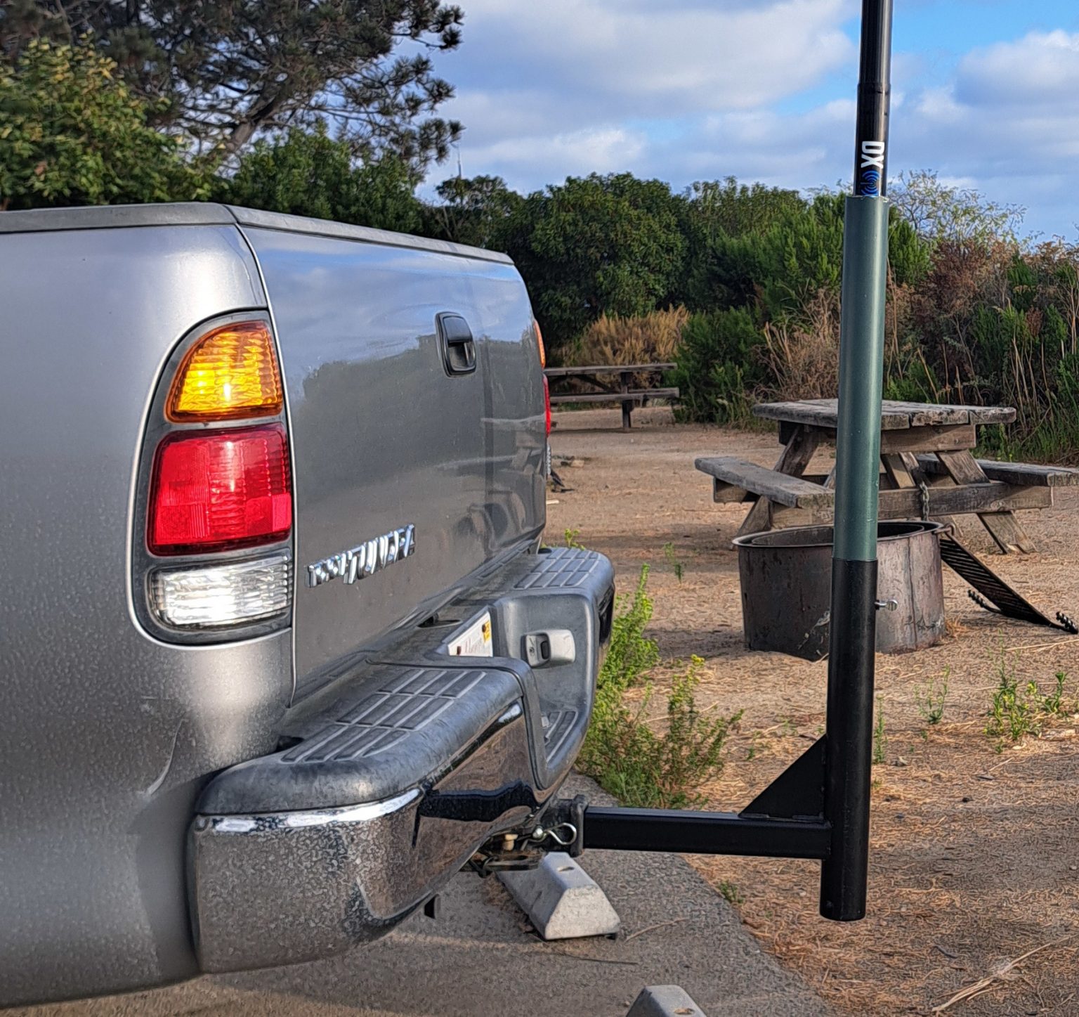 Trailer Hitch Antenna Mast Mount – Ham Radio Adventures with N1SPW